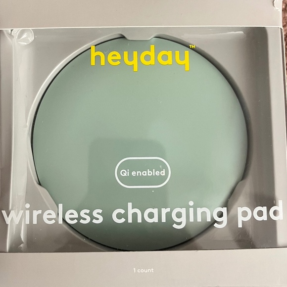 heyday | Cell Phones & Accessories | Heyday Wireless Charging Pad ...